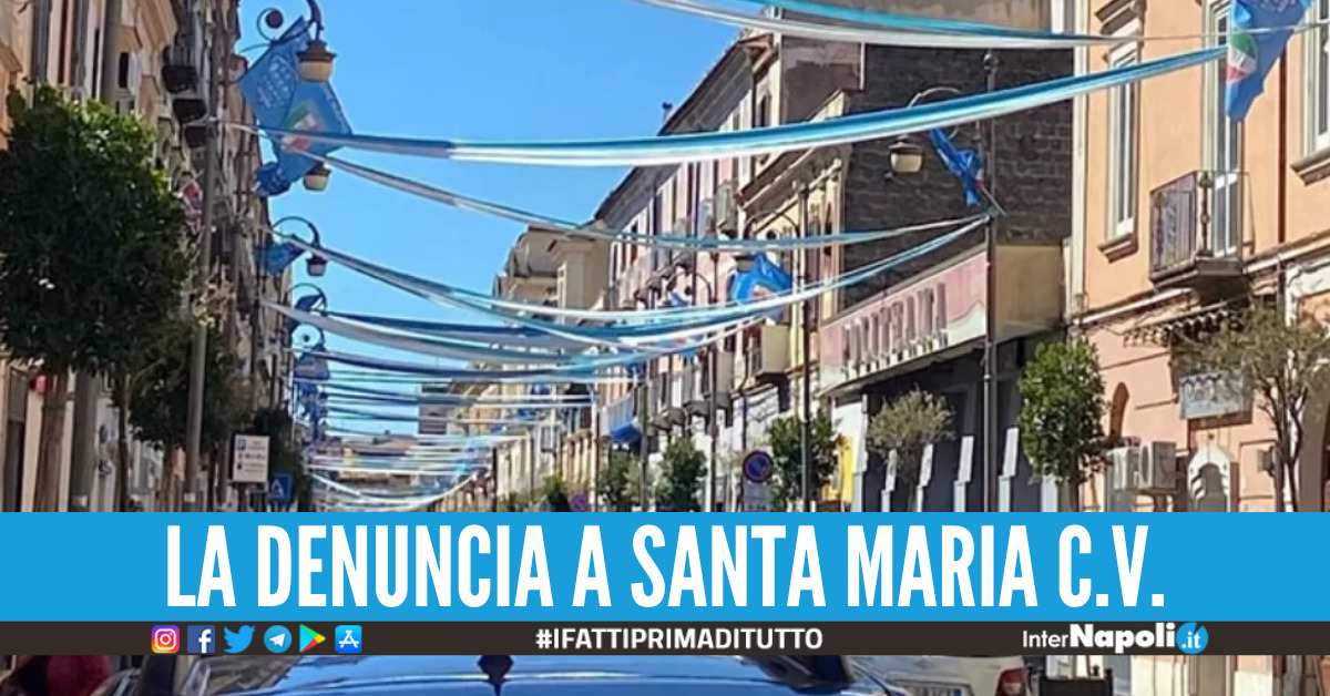 Addobbano la strada per lo scudetto, i vigili rimuovono i festoni e ...