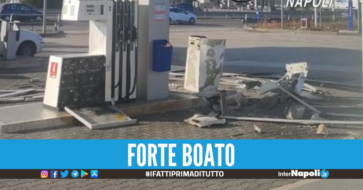 Notte di paura a Pompei, bomba esplode nel distributore di gpl