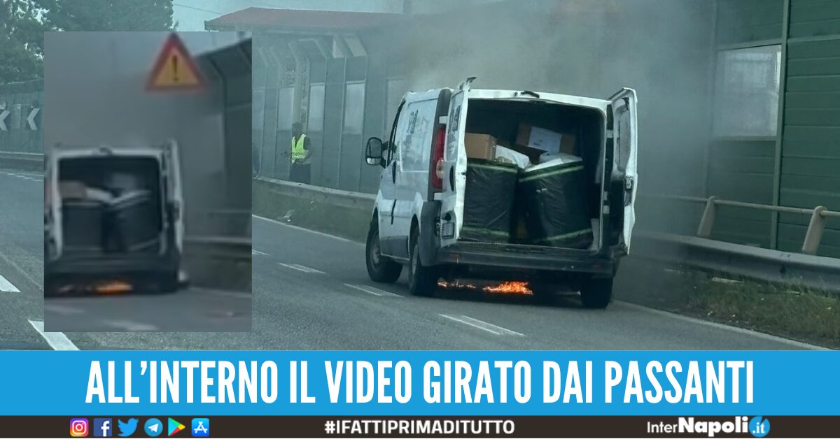 Furgone in fiamme sull'asse mediano tra Sant'Antimo e Giugliano ... Furgone in fiamme sull'asse mediano tra Sant'Antimo e Giugliano ...