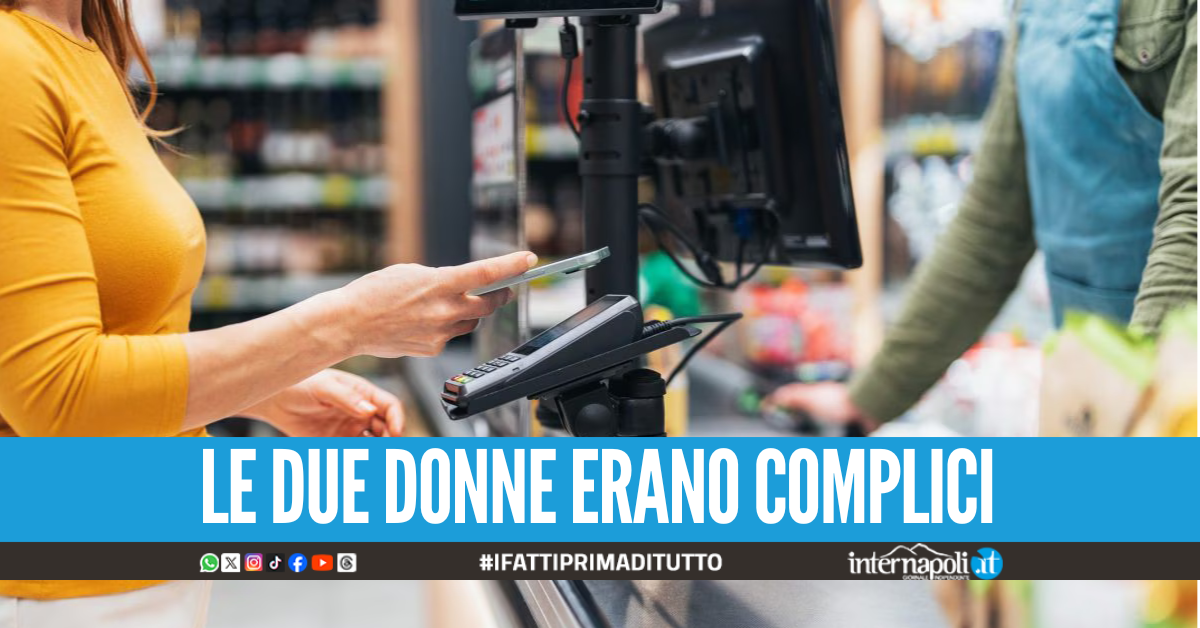 "Accordo" tra cassiera e cliente per non pagare la spesa, scoperte e ...