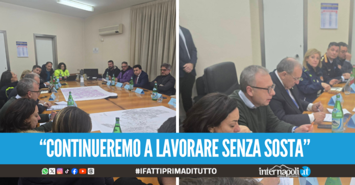 Crollo palazzo a Casoria, il prefetto Di Bari incontra gli sfollati ...