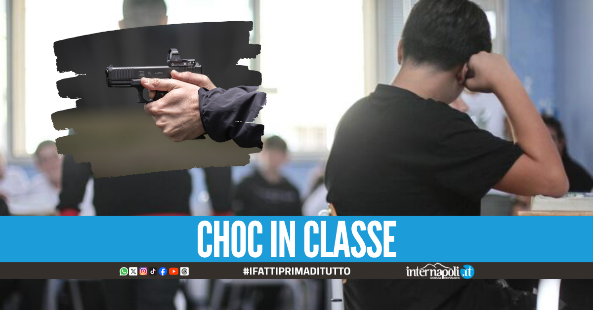 Studente punta una pistola alla tempia del professore: “Dammi le ...